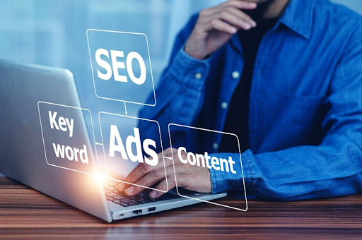 Maximisez l'Attraction : 8 Astuces pour un Contenu Envoûtant